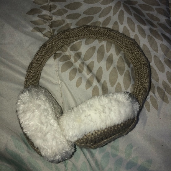 Accessories | Tan Ear Muffs | Poshmark